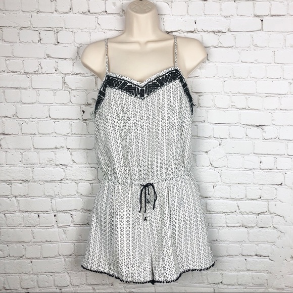 Dex | Pants & Jumpsuits | Dex Jaeson Romper Size Small | Poshmark